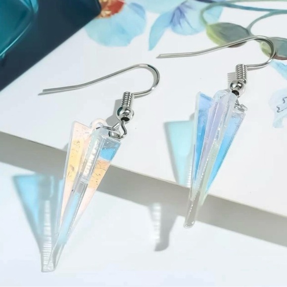 Jewelry | Holographic Icicle Winter Prism Dagger Sword Arrow Spike ...